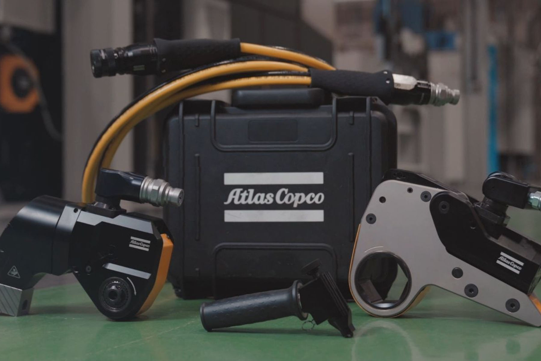 Mobile Services - Sesco Bolting | On-Site Support & Calibration